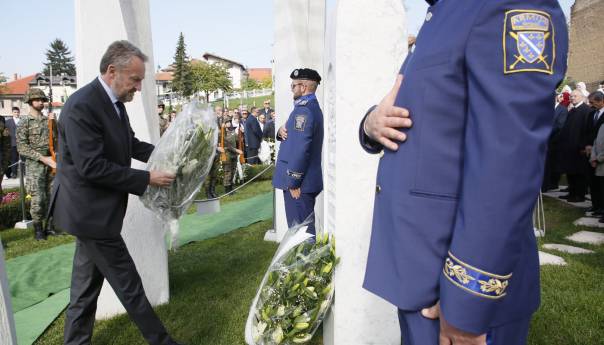 Bakir Izetbegović: Alija je kao mislilac i lider itekako živ Bakir Izetbegović: Alija je kao mislilac i lider itekako živ