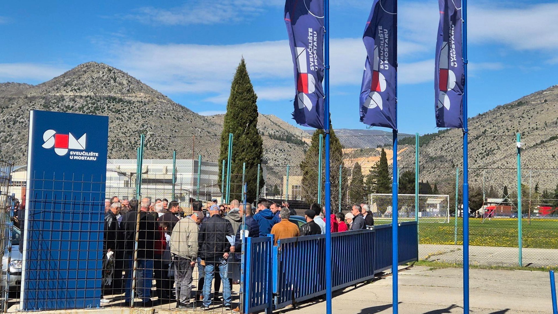 Bivšim logorašima zabranjen pristup 'Heliodromu', studenti dovikivali ...