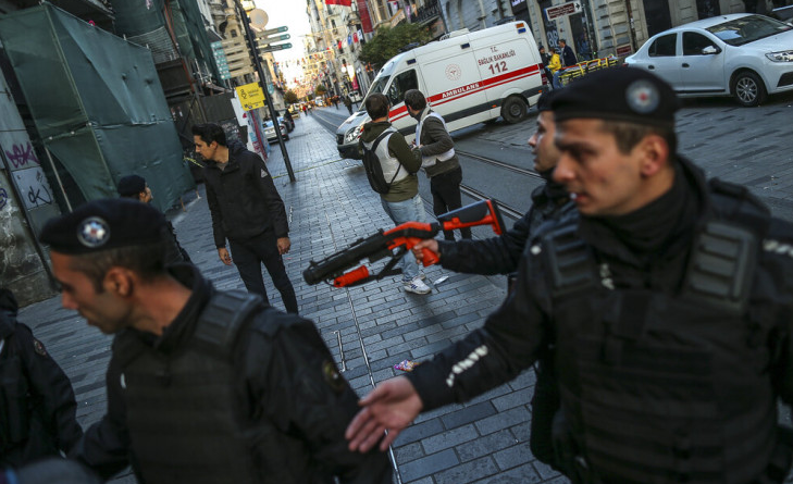 Horor u Istanbulu: Nakon eksplozije pucnjava u metrou