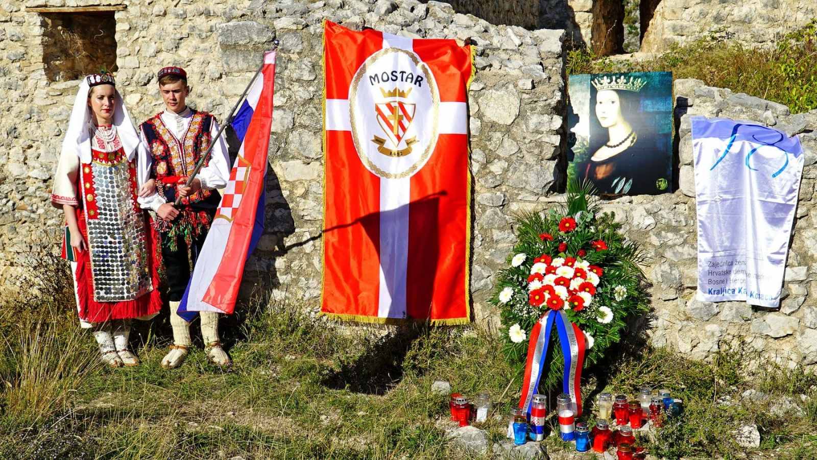 Izmišljeni grb na godišnjici smrti Katarine Kosača u Blagaju