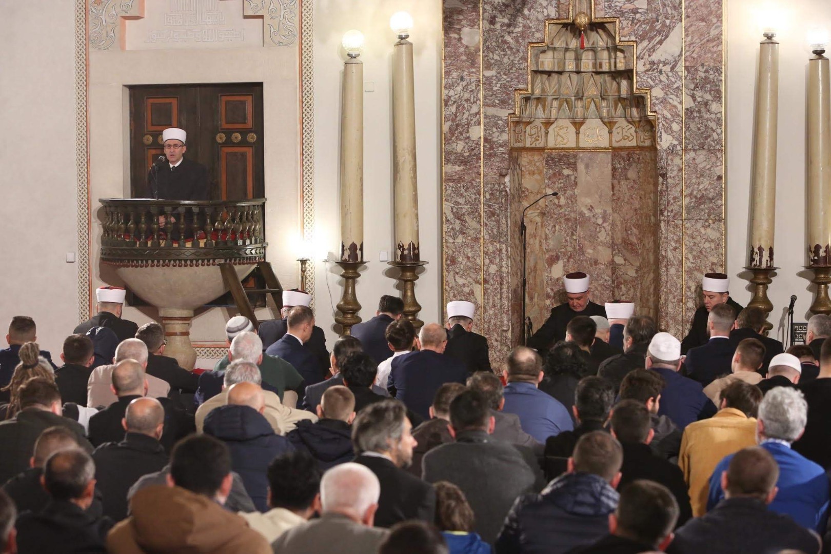 Muslimani u BiH i širom svijeta proslavljaju Ramazanski bajram