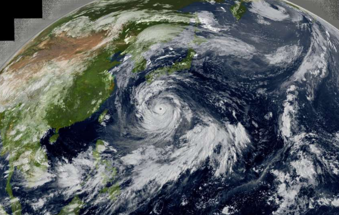 Oluja u Japanu, devet miliona ljudi dobilo naređenje da se evakuiraju