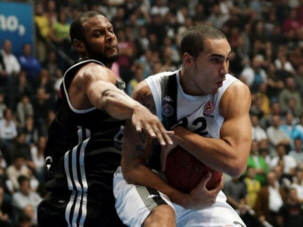 Poginuo bivši košarkaš Partizana Drew Gordon Poginuo bivši košarkaš Partizana Drew Gordon