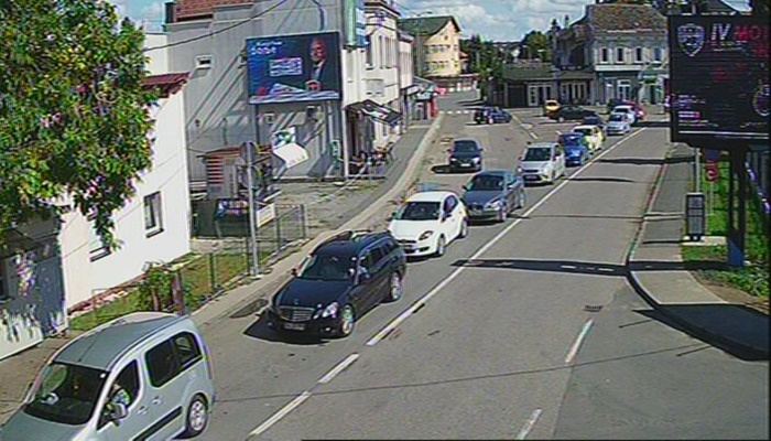 Pojačan promet na graničnim prijelazima Bosanski Brod, Gradina i ...