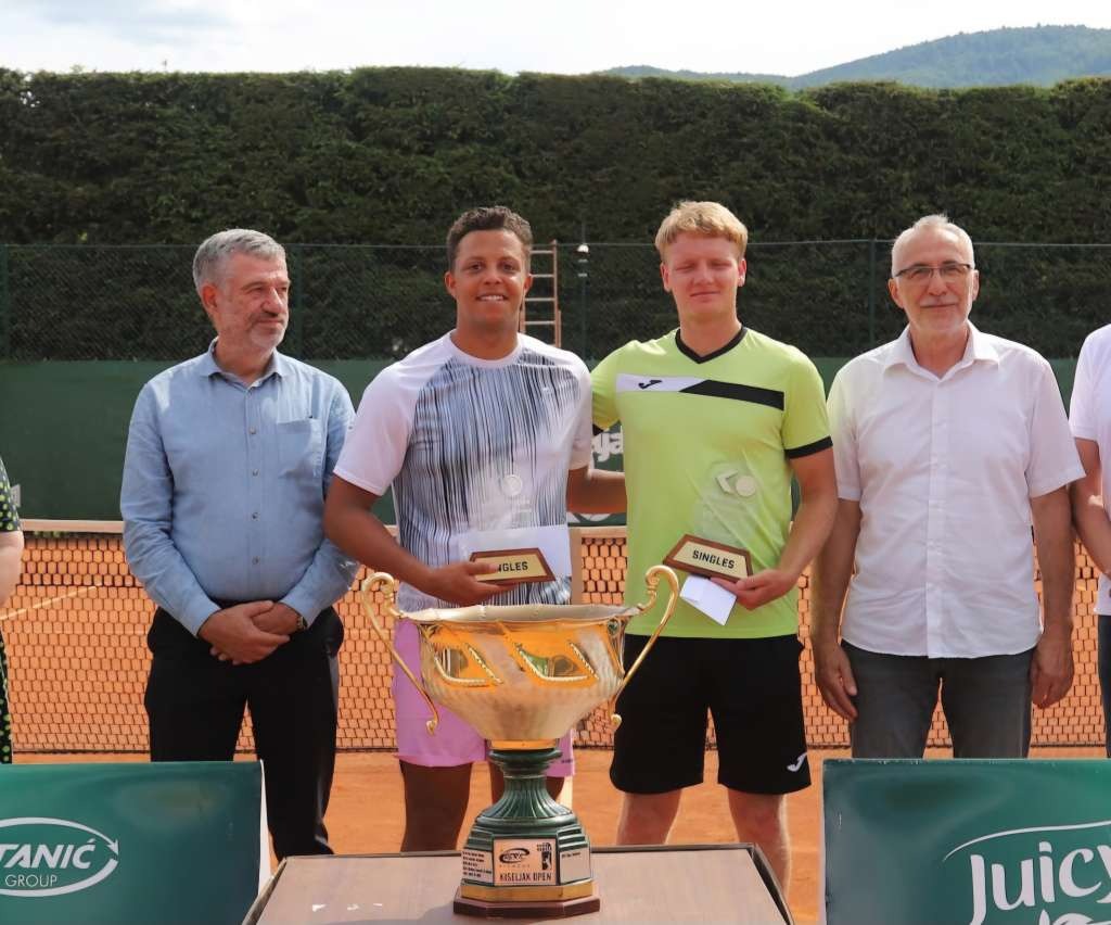 Poljski teniser Maks Kasnikowski pobjednik turnira 'Juicy Kiseljak Open ...