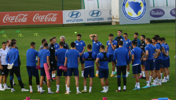 Reprezentacija BiH odradila posljednji trening pred Luksemburg Reprezentacija BiH odradila posljednji trening pred Luksemburg