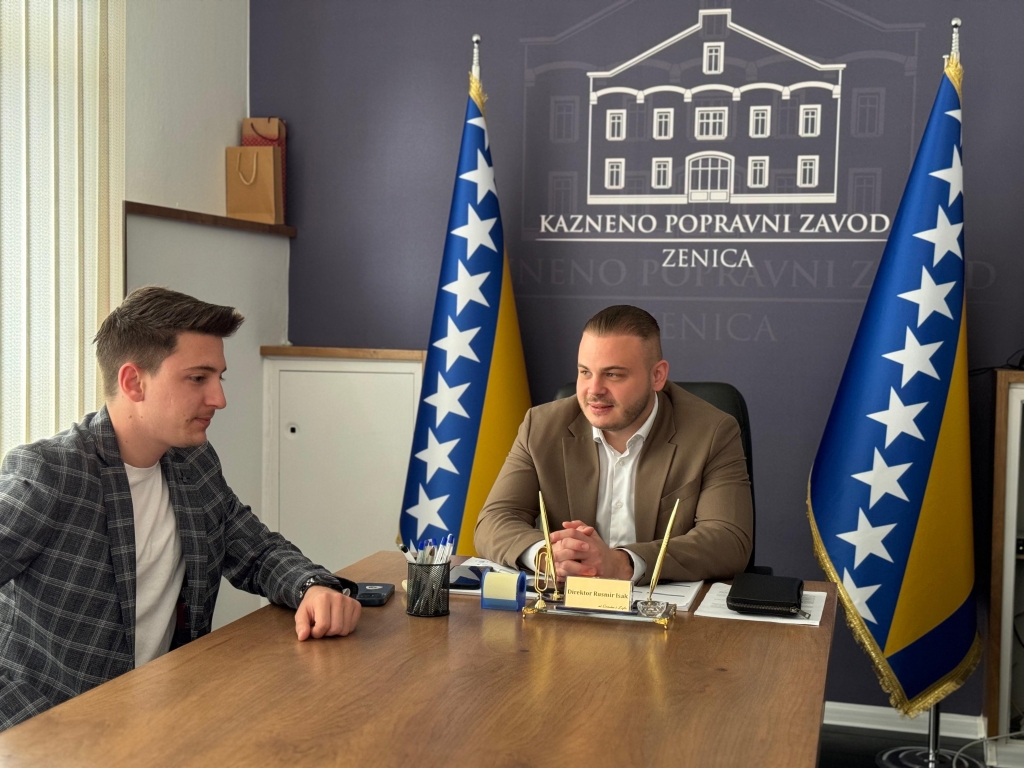 Rusmir Isak u zeničkom zatvoru ugostio bh. takmičara u Zvezdama Granda