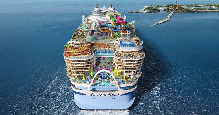 VIDEO: Najveći kruzer na svijetu usidrio se u Miamiju