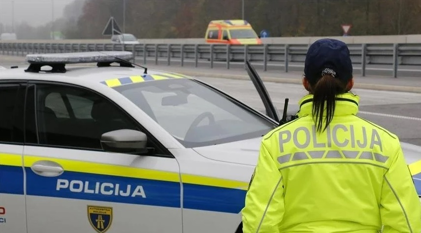 Zatvoren autoput u Sloveniji, autobus iz BiH imao nesreću