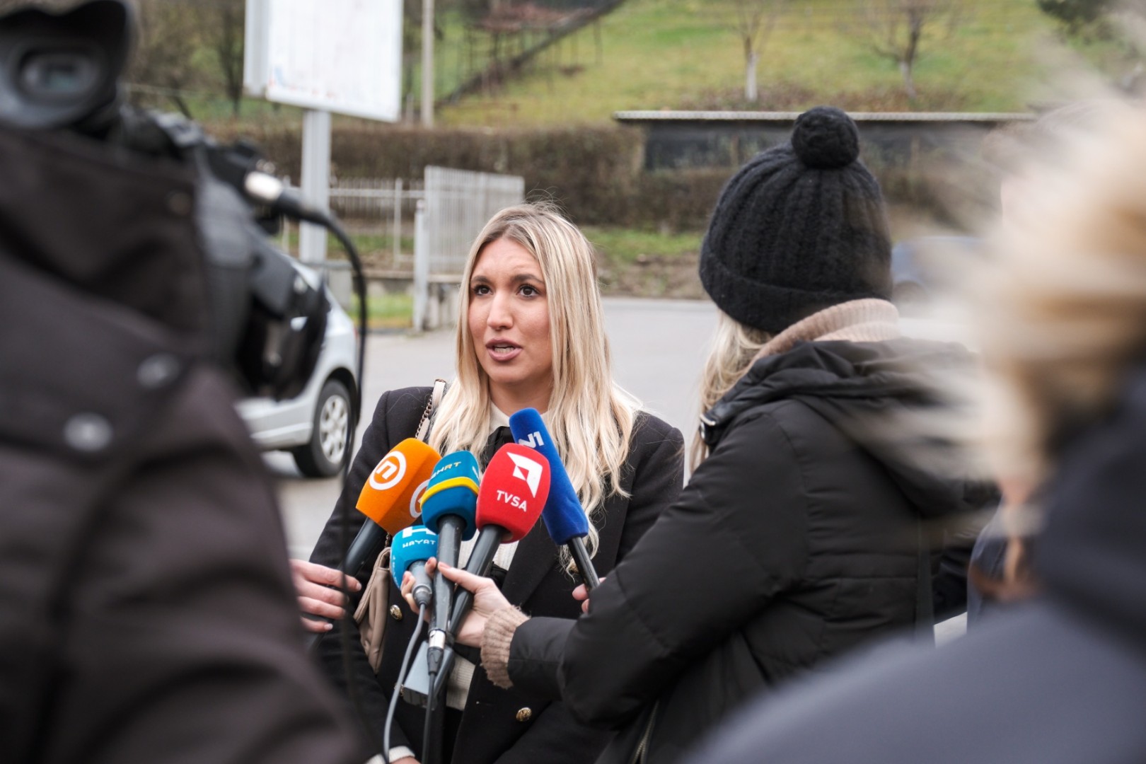 Humanitarci Admir Rahimić i Hajriz Brčvak donirali 40 vozila za ljude ...