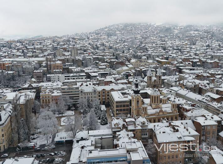 Snijeg prekrio sarajevske ulice: Pogledajte kako izgleda glavni grad ...