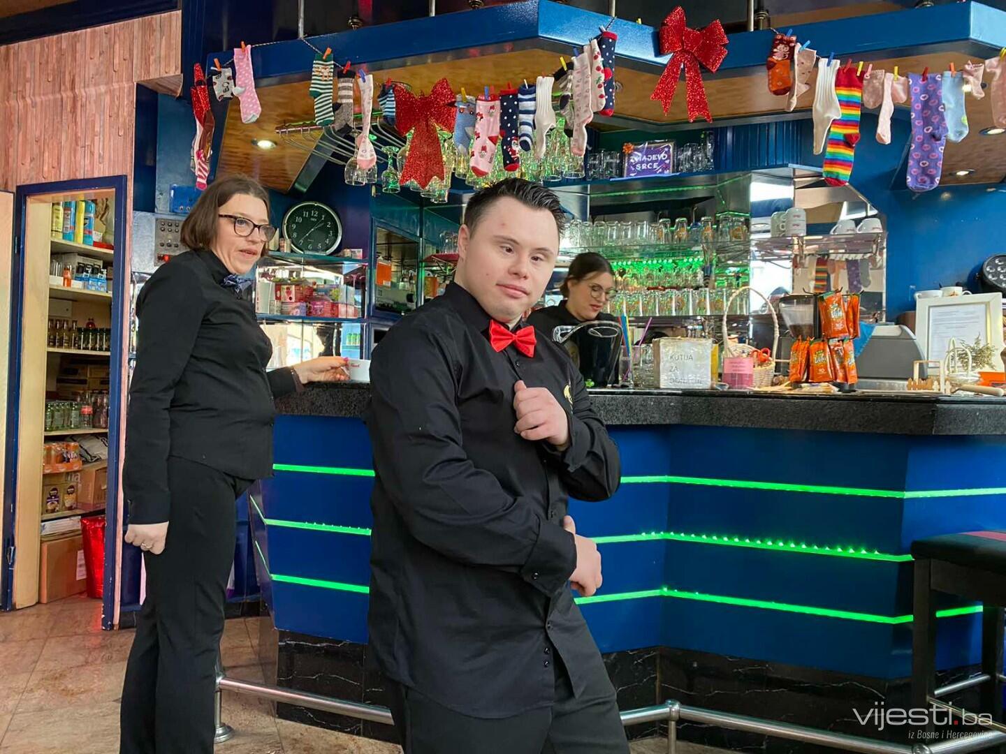 Konobar s Down sindromom: Meni je ovaj posao 'mala maca'